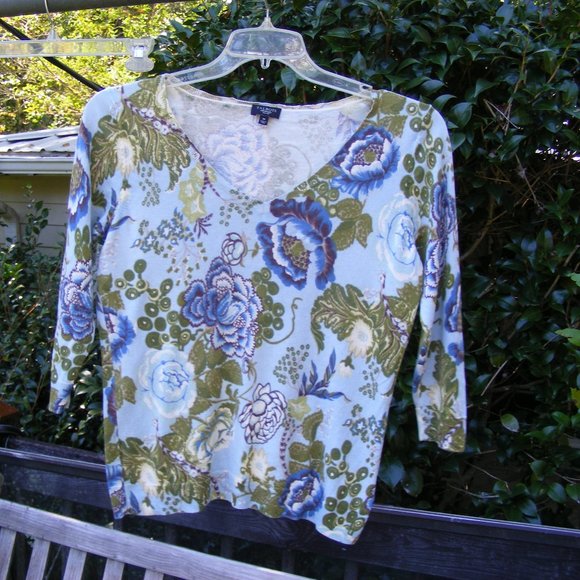 Talbots | Tops | Ladies M Floral Stretchy Soft Knit Shirt Top Blouse By ...